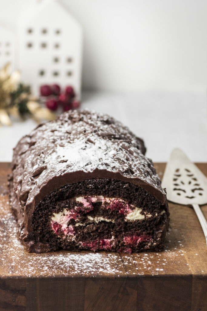 Super Delicious Paleo Chocolate Log Gluten Free ⋆ Hunter Gatherer Gourmet